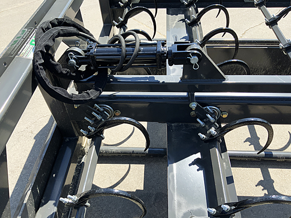 New CID HAG10 10-bale hay accumulator/grapple